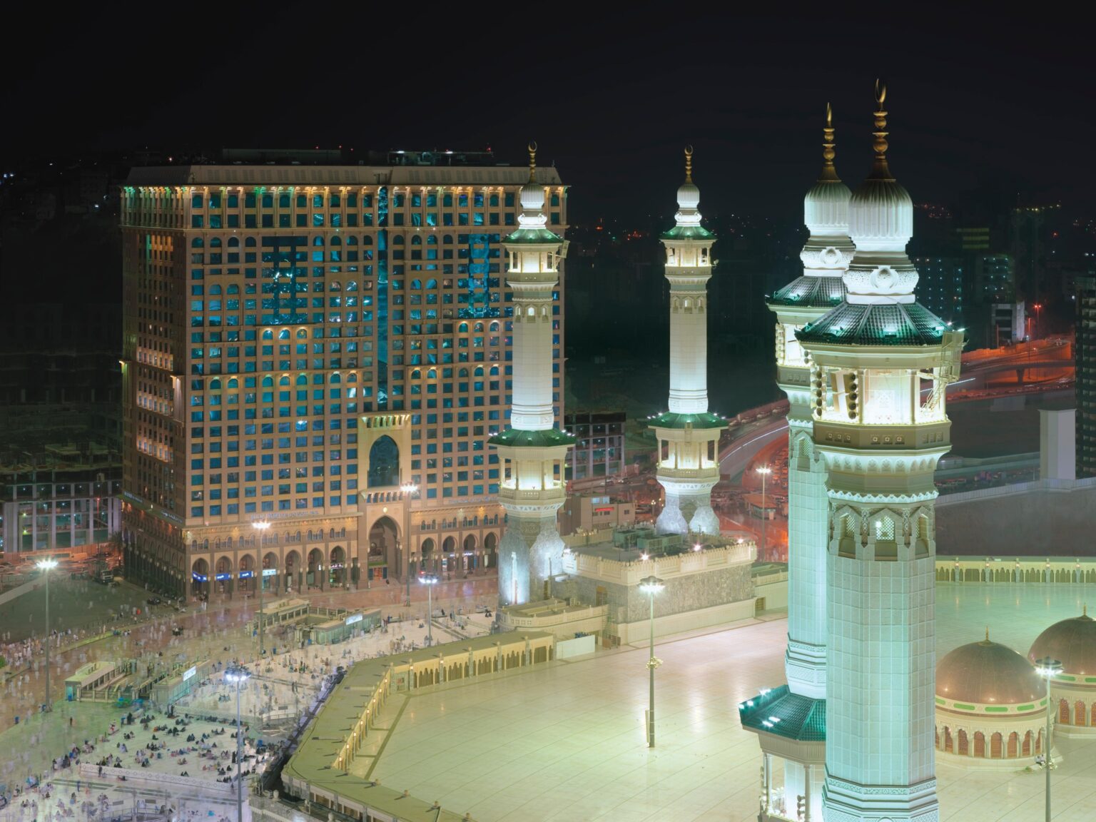 Experience the Ultimate VIP 5 Star Comfort Hajj Package in Bangladesh ...